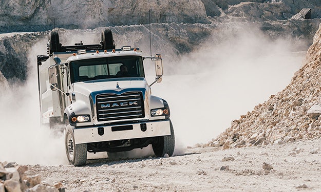 REMACK Remanufactured Engines & Parts | Mack Trucks